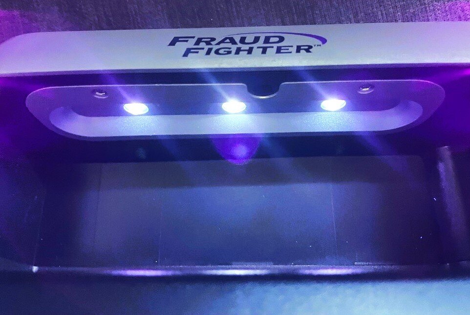 ULED-2000 | UV LED Counterfeit Detection Lamp